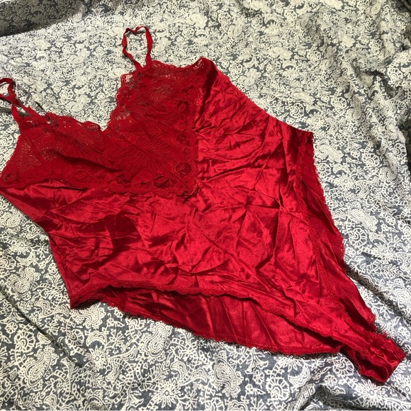 Warner's | Intimates & Sleepwear | Vintage Warners Lacicles 8s 90s Red ...